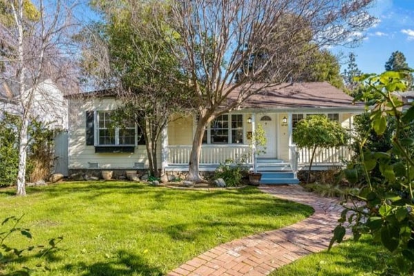 Kristen Doute Bio - Net Worth, Family, Partner | eCelebritySpy